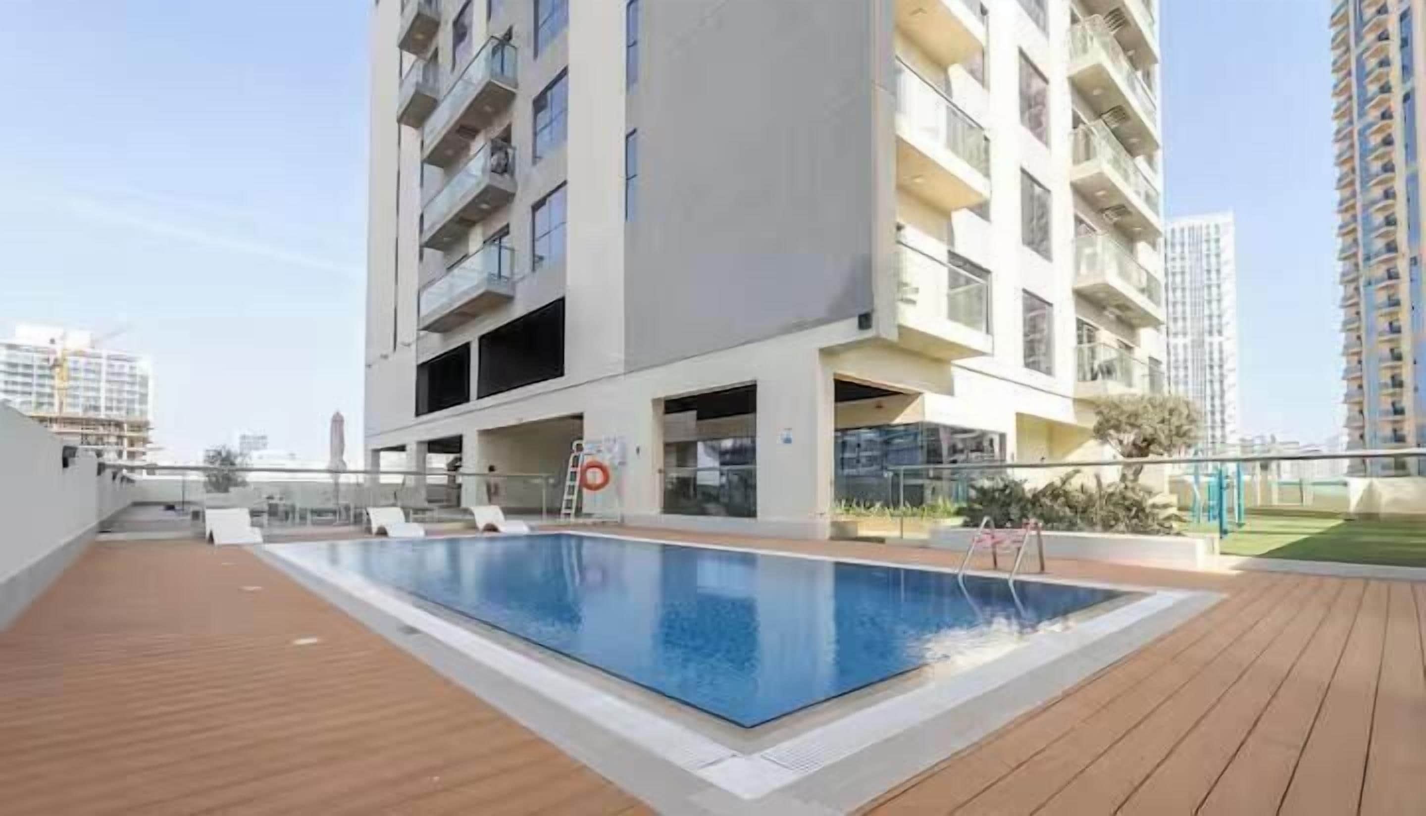 Piscina exterior 