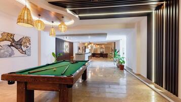 Apartamento, 1 quarto, vista para o jardim | Sala de jogos