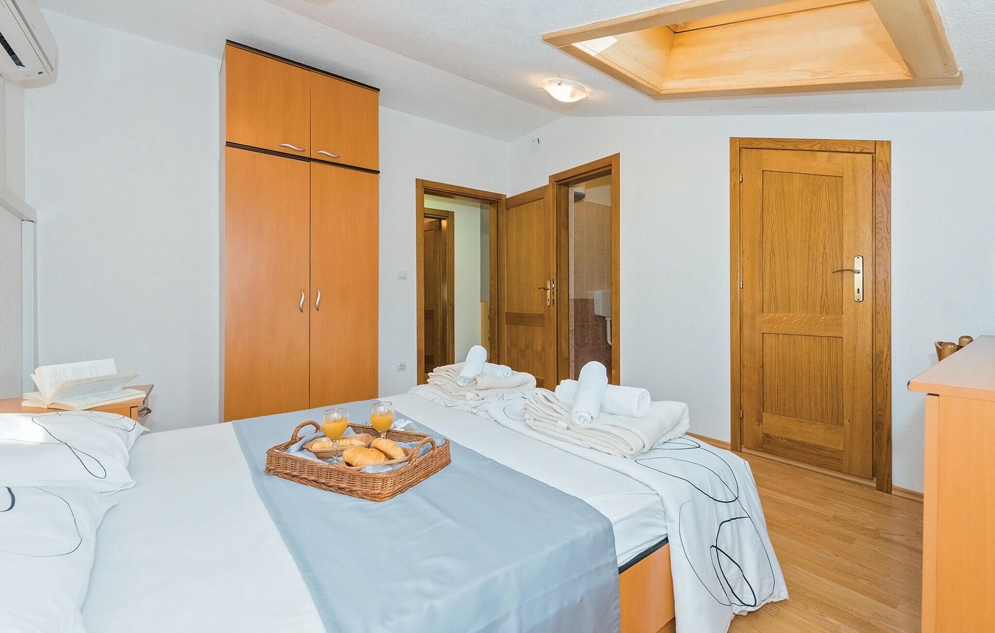 Superbe Appartement à Bilice Avec Piscine - Skradin