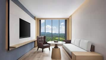 Televisor LCD de 65 polegadas com canais por cabo, impressoras