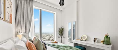 Apartamento Standard, Vista para a cidade | Cofre no quarto, quartos insonorizados, ferro/tábua de engomar