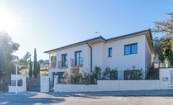 Jouvacations Villa Rodil - Figueres