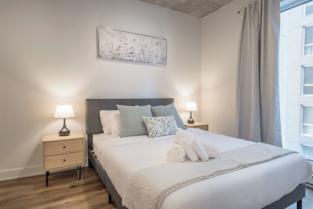 Cute Gem in Downtown Montreal - Montreal | Vrbo