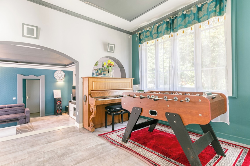 Villa Maxonale Près De Paris Avec Piscine Chauffée, Sauna & Jacuzzi - ibis budget Grigny Centre