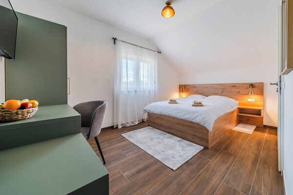 Plitvice Lakes Apartments And Rooms - Grabovac