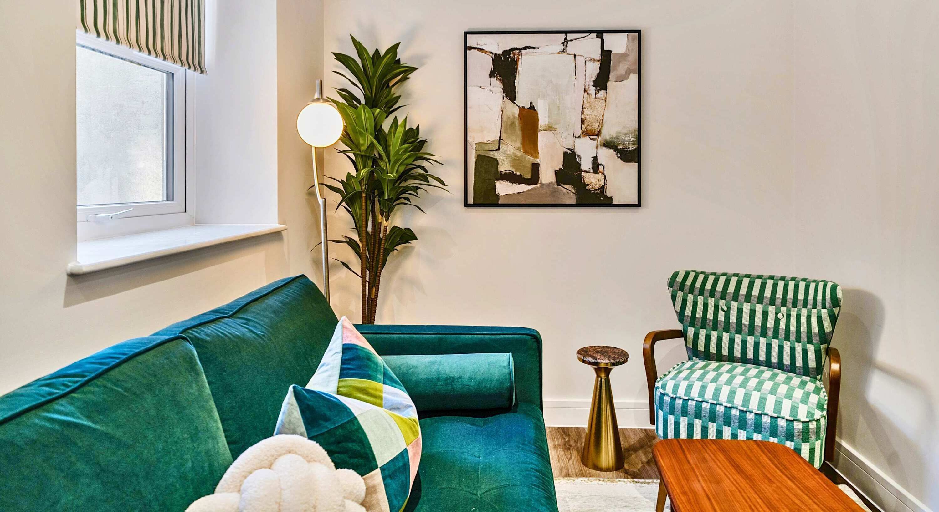 Brand New, Town Center, Free Fast Wifi, Balcony By Redwood Stays - Farnham