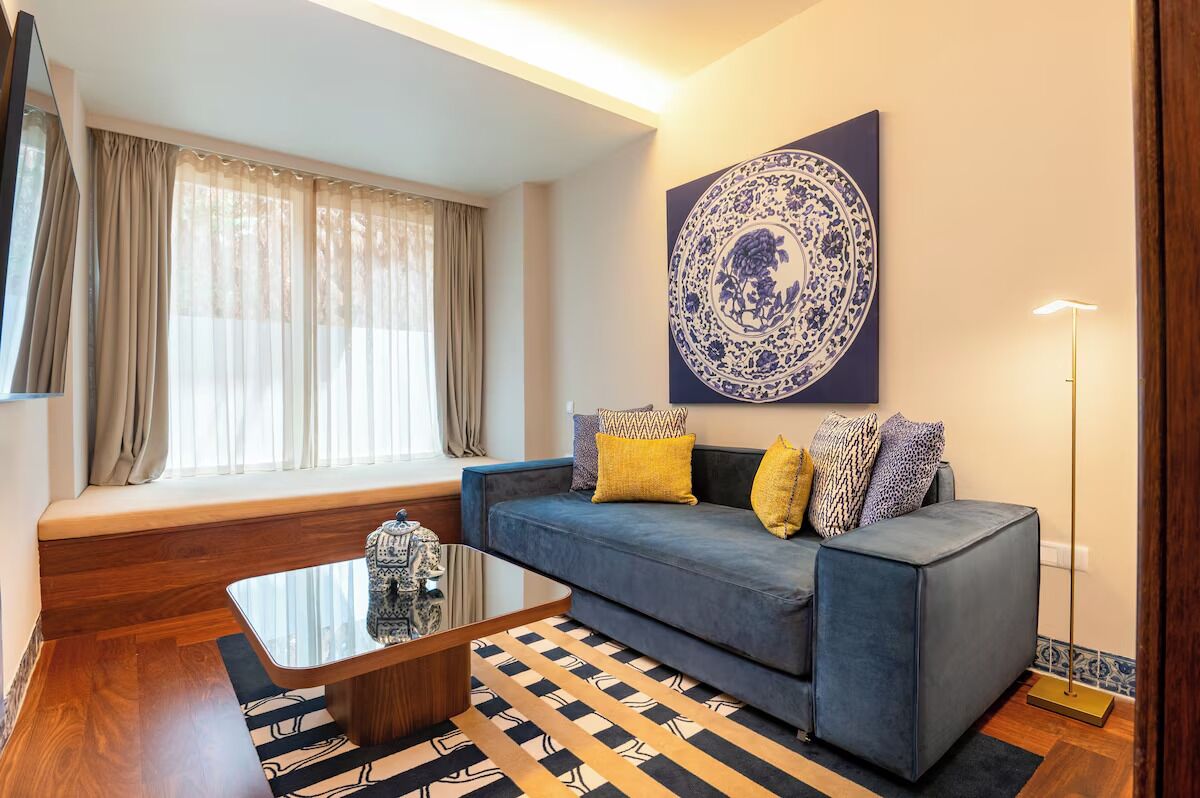 Royal-inspired Stay With Indoor & Outdoor Pools | Free Parking And Pet-friendly - Queluz