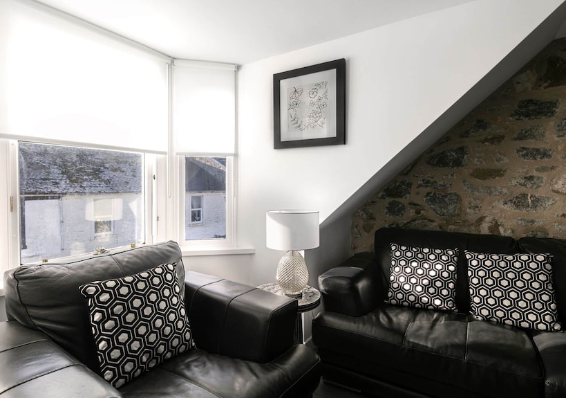 Kilchattan Luxury Apartment - 羅撒西