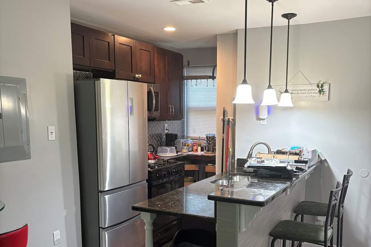 Suite | Cozinha privada | Um frigorífico/congelador grande, um micro-ondas, um forno