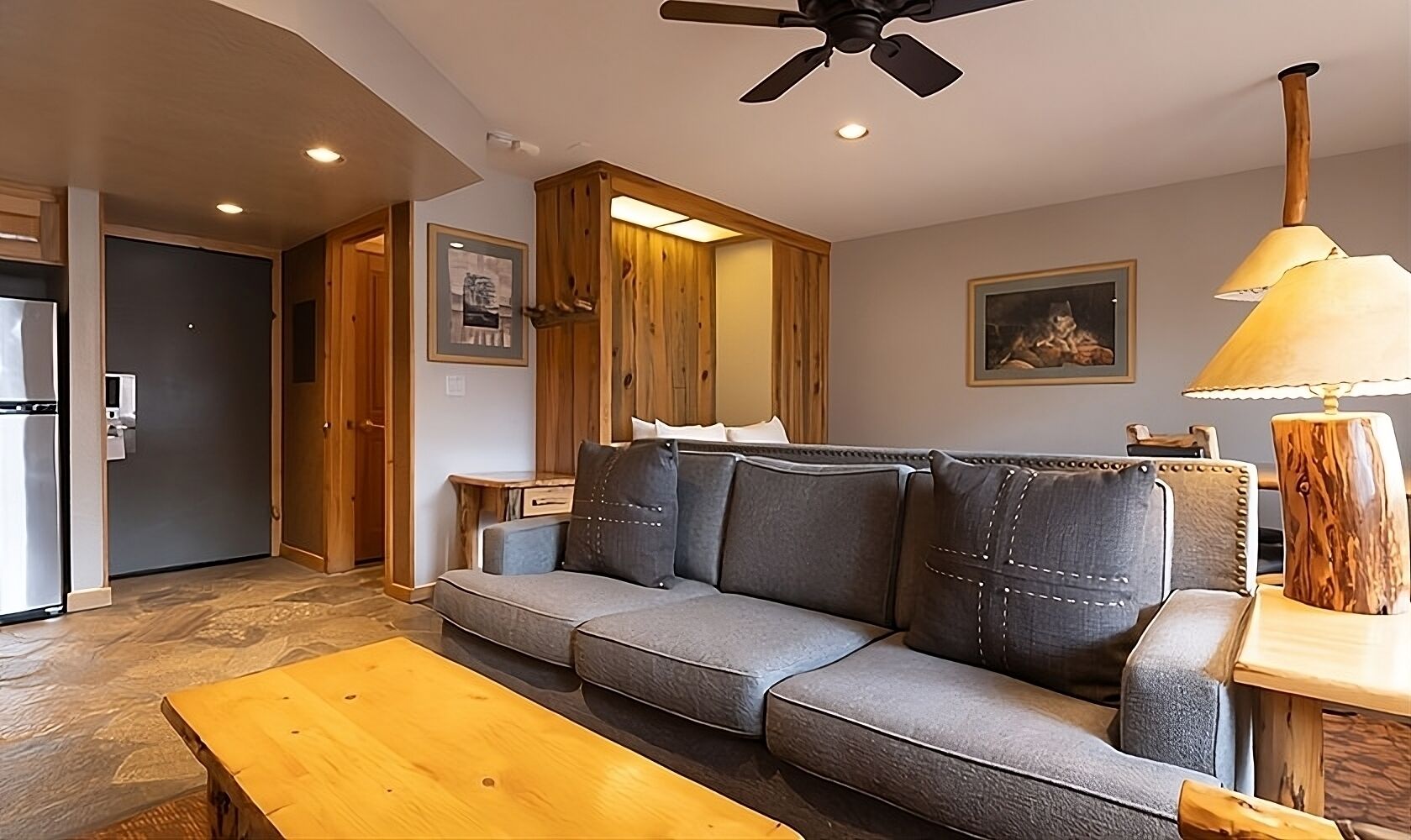 Mountain Retreat! Full Kitchen, Outdoor Spa Tub, Free Parking! - Tahoma, CA