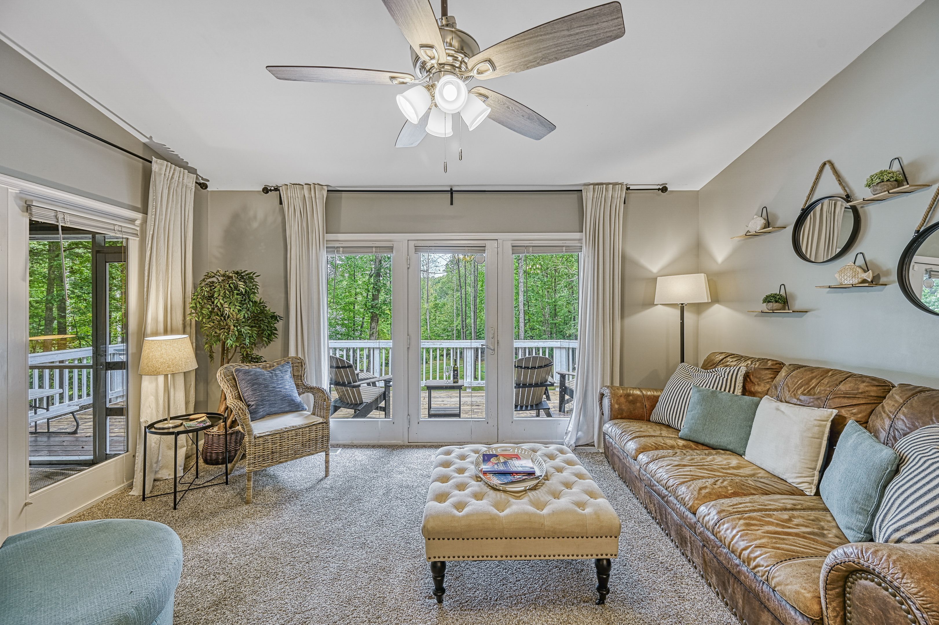 Lovin' Lake Life  - Cozy, Waterfront, Slip & Dock! - Bumpass, VA