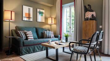 Apartamento con balcón | Sala de estar