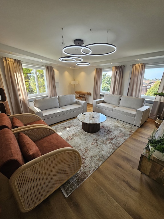 Apartamento-lujoso-bañera De Hidromasaje-vista A La Montana - Baviera