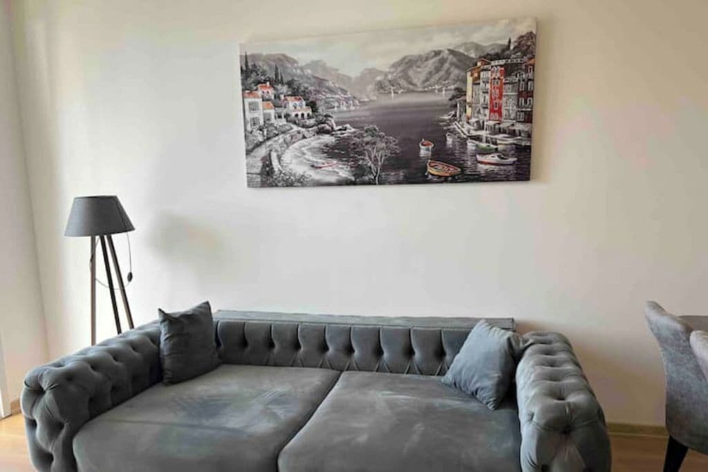 Spacious&charming 1+1 House Central Location - Esenyurt