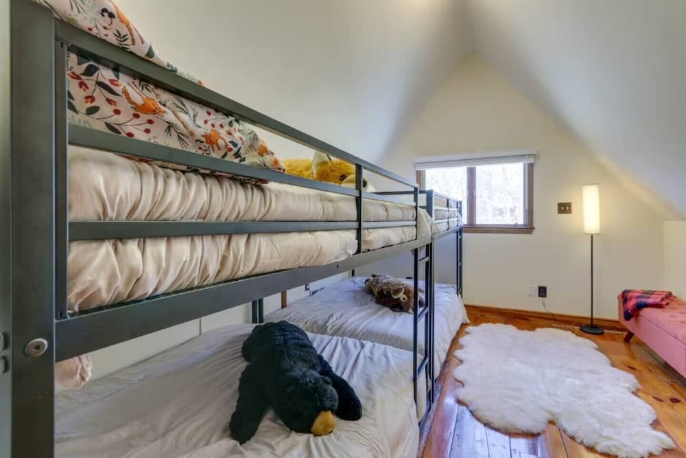 New - Front Royal Hilltop Cabin w/ Panoramic Views! - Boyce | Vrbo