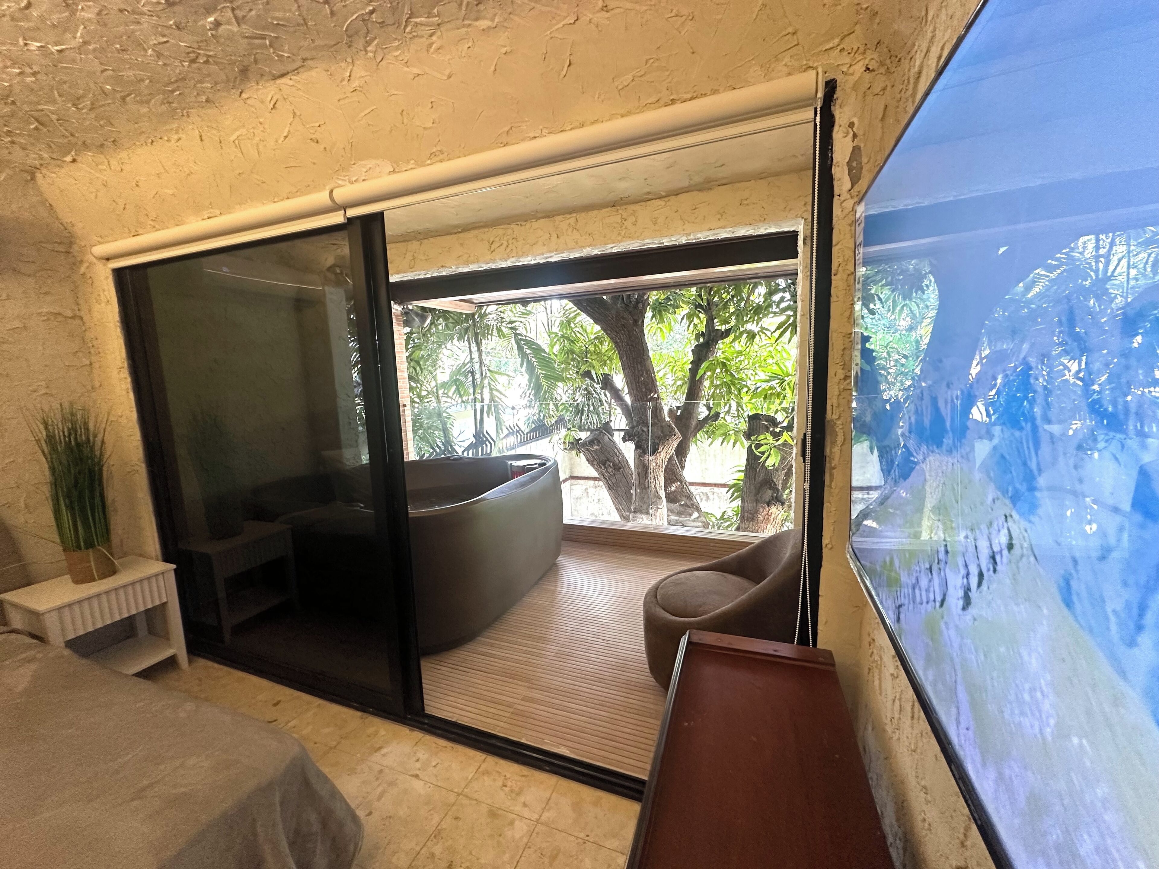 Private Hot Tub Just For You! Caverina @ Obarrio - B2b - Playa Blanca, Panamá