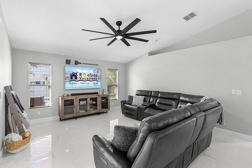 Dive Into Endless Summer Bliss - Forever Summer - Roelens - Fort Myers, FL