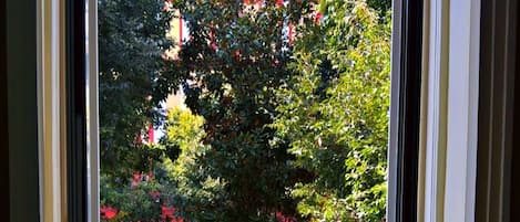 Wi-fi grátis, roupa de cama fornecida