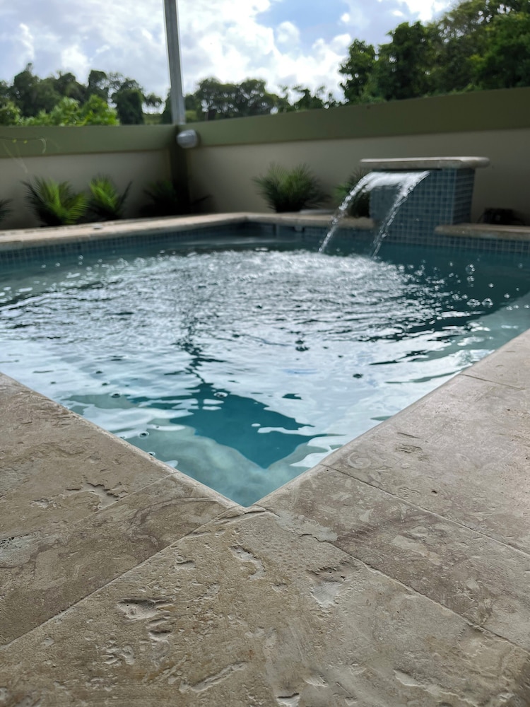 Villa Carmin 2 With Private Pool - Rincón