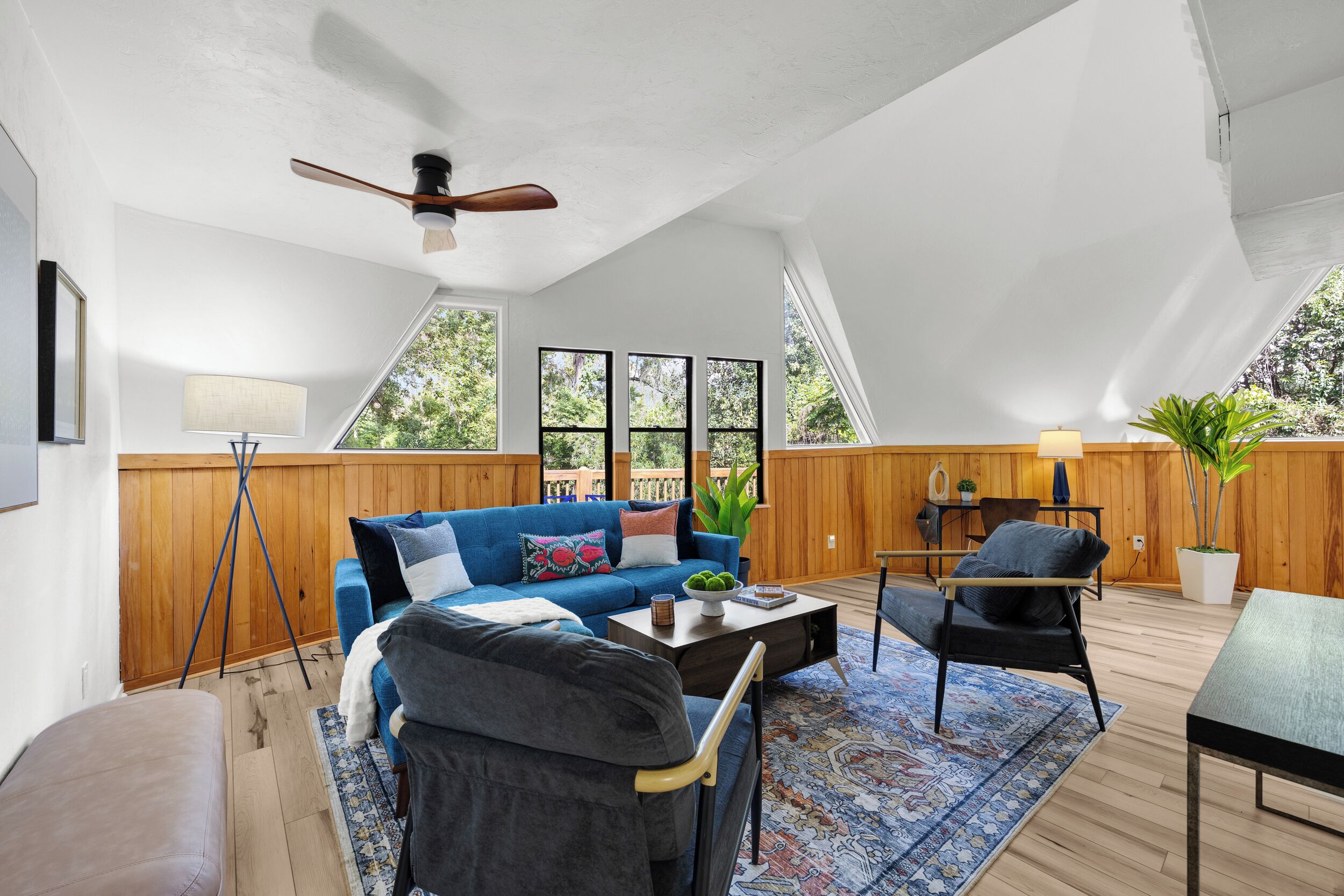 Unique Dome Retreat W/ Deck - Near Downtown Gainesville & 1 Mile To Uf Stadium - Gainesville