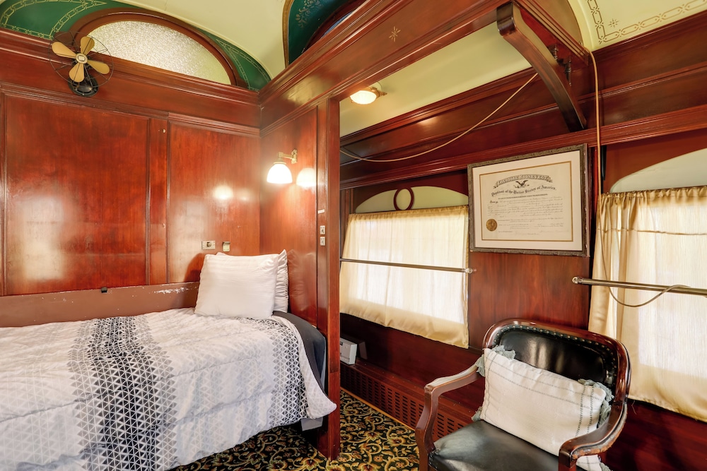 The Presidential Stay, Converted Railcar in DuBois - Clearfield County ...