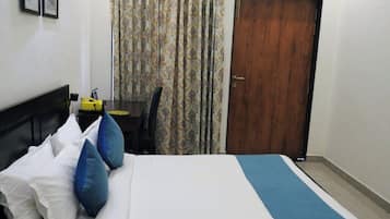 Quarto Duplo Deluxe | Cofre no quarto, ferro/tábua de engomar, Wi-fi grátis