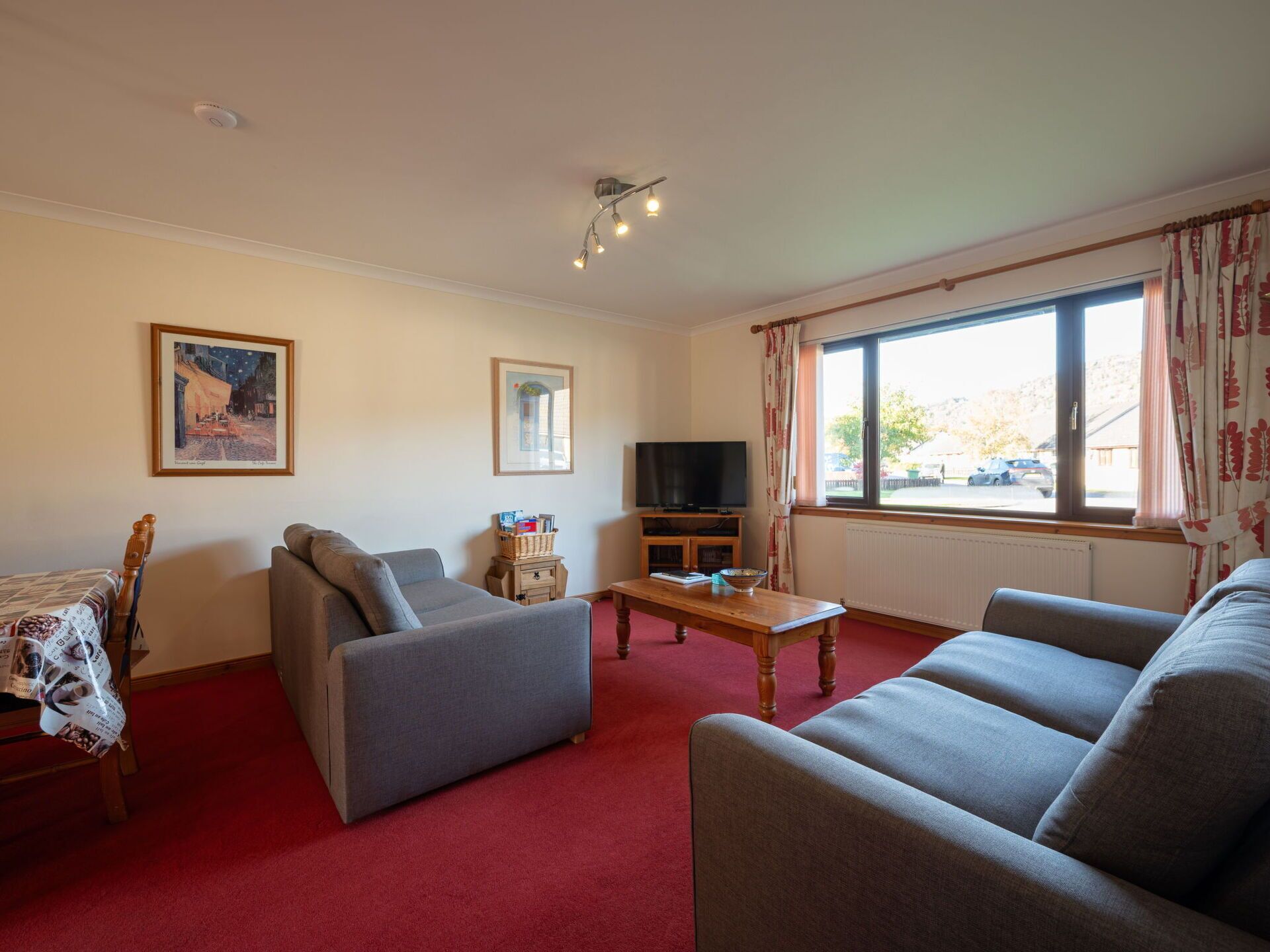 Beautiful Private Villa For 6 Guests With Wifi, Tv And Patio - Drumnadrochit