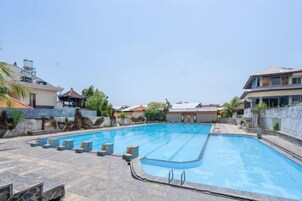 Piscina exterior