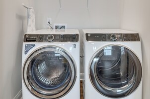 Apartamento (2 Bedrooms) | Parte interna