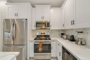 Casa (2 Bedrooms) | Interior