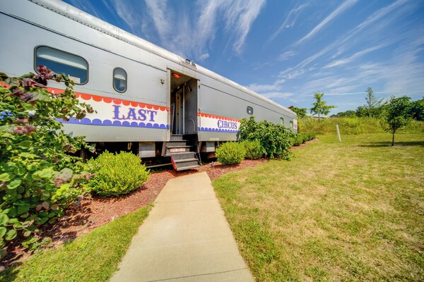 The Artiste,' Converted Railcar In Dubois! - Treasure Lake, PA