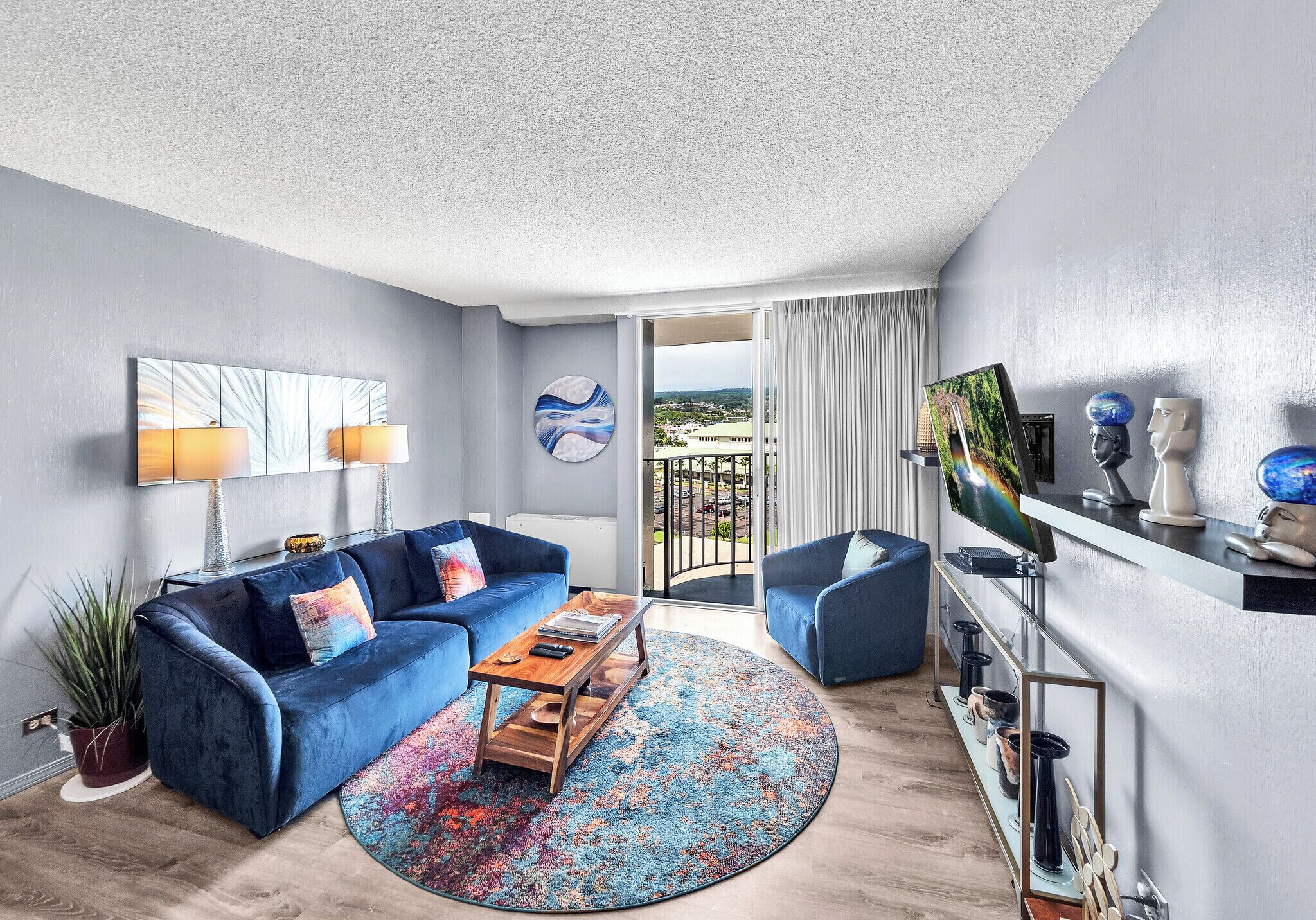 Hilo Lagoon Center #911 - Hilo, HI