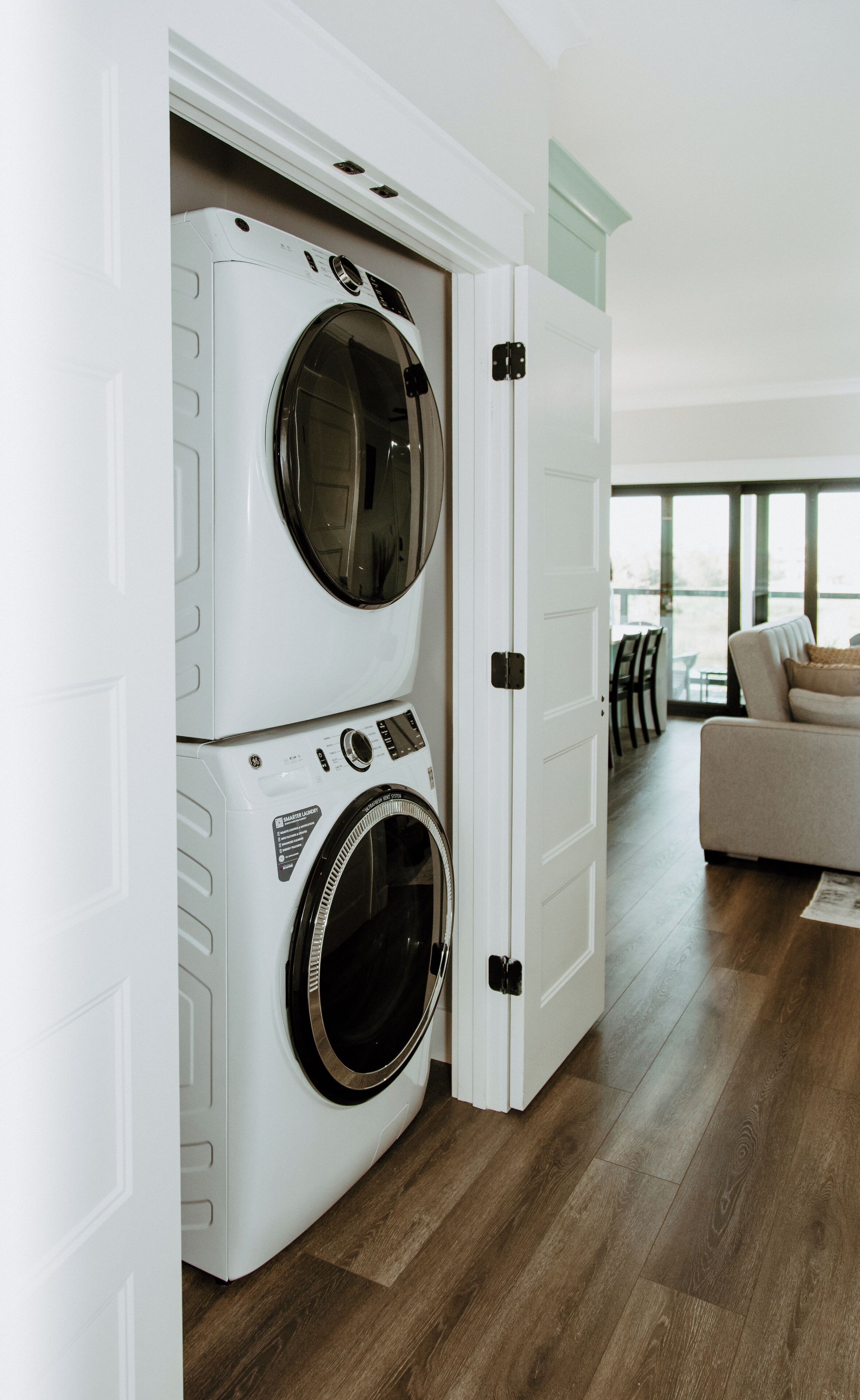 Kingfisher Cove- Upper Unit Sleeps 7 Private Boat Slip & Pool - Steinhatchee, FL