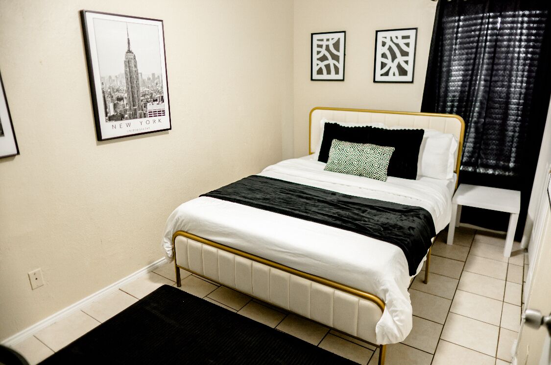 \Ncozy - Relaxation 1-bedroom Retreat By Arlington Stadium.\n - Cedar Hill, TX