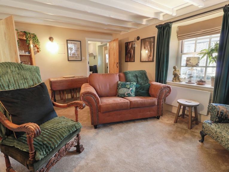 Rowantree Cottage, Pet Friendly In Town Yetholm And Kirk Yetholm - Kelso