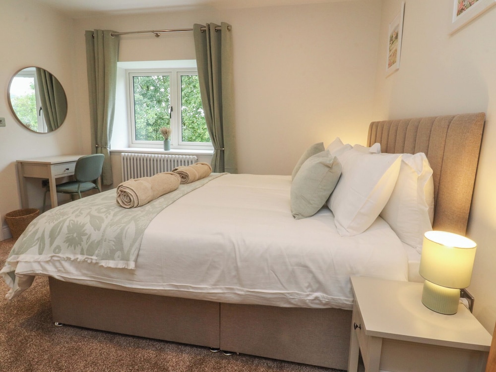 ALSTON HOUSE, family friendly, luxury holiday cottage in Longridge ...