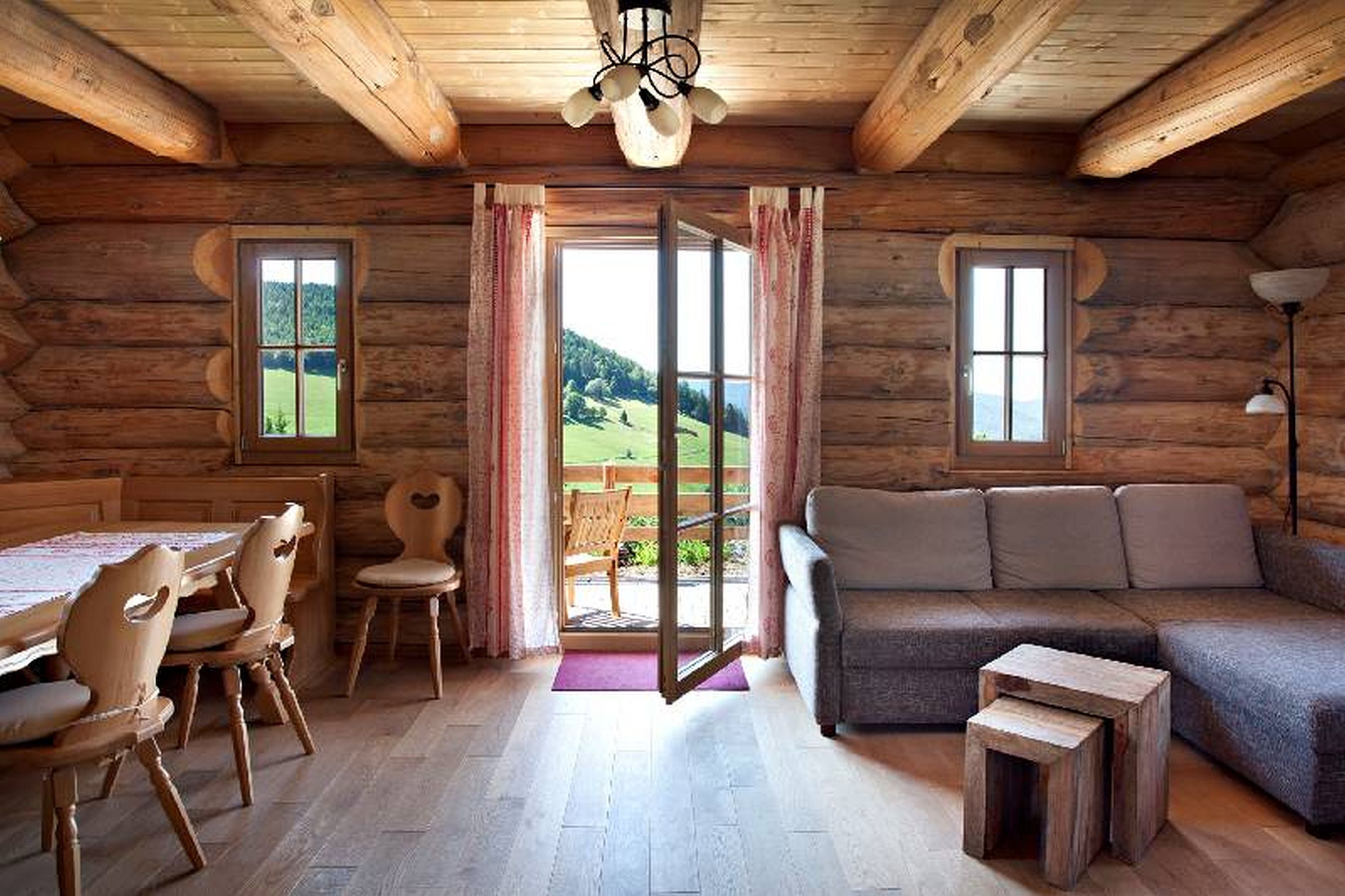Holzstamm Chalet, 96qm, 3 Schlafzimmer, Max 8 Personen - Todtnau