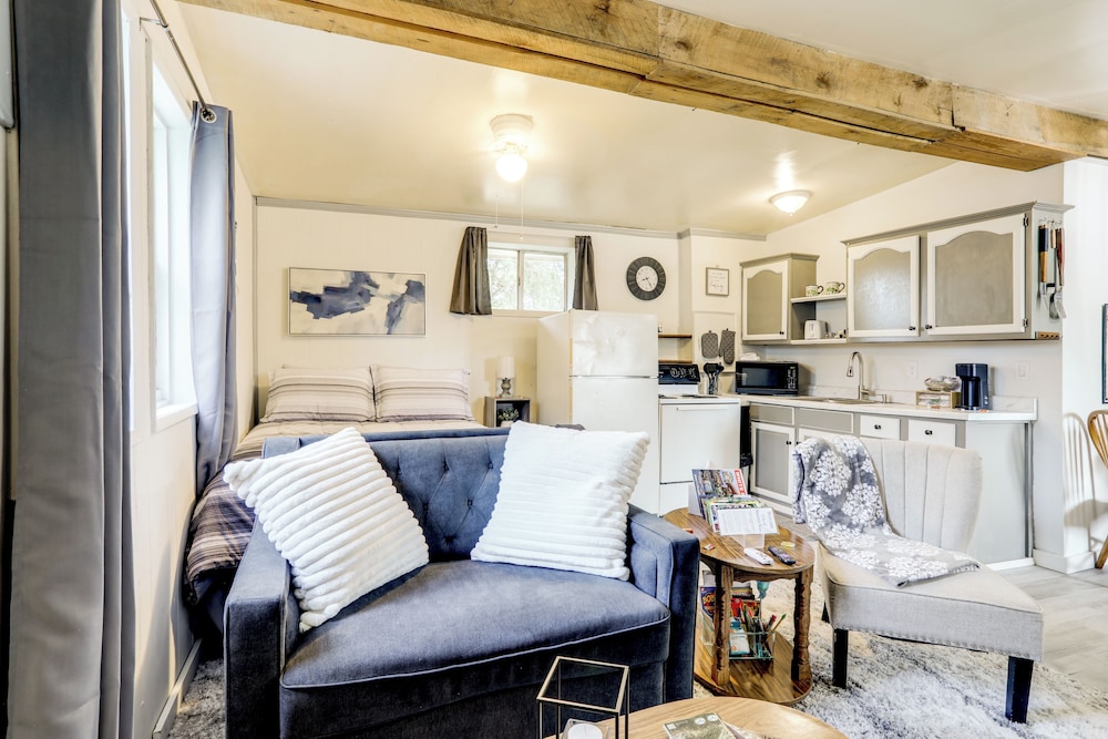 Fish, Boat & Hike: Norfork Lake Studio Near Marina - Mountain Home, AR