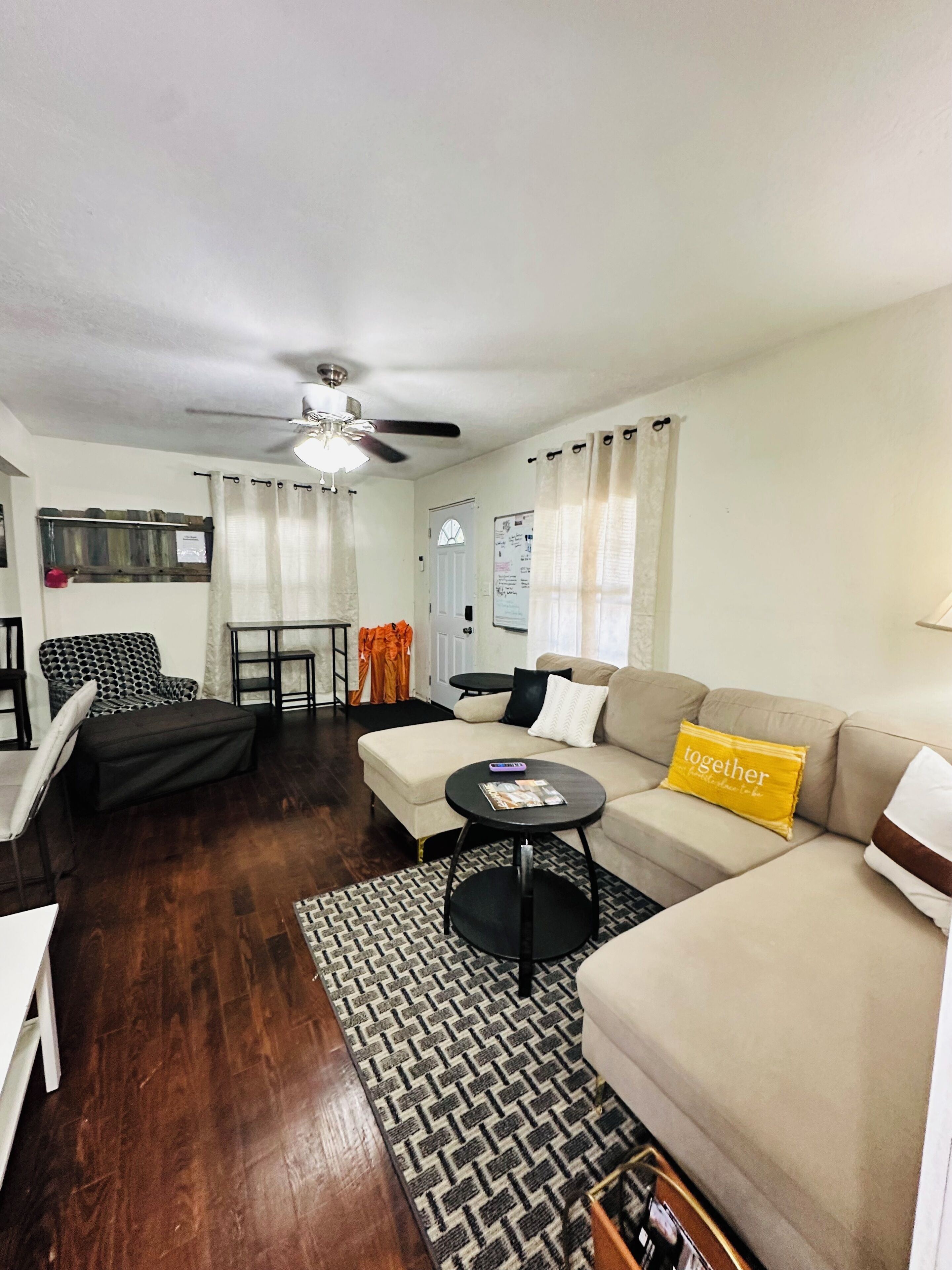 Unwind In Lawton Close To Fort Sill. - Lawton, OK