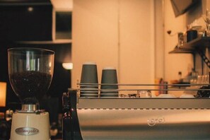 Comida e bebidas