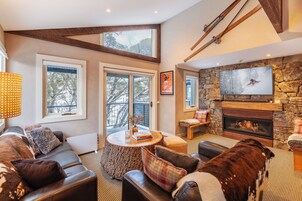 Chalé (Lodge Sleeps 4) | Sala de estar
