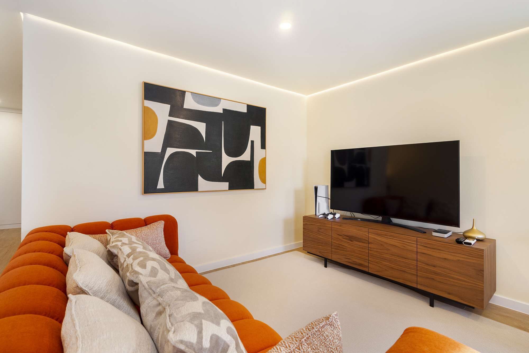 Douro Prestige 2-bed W/ Shared S-pool & Gym - Porto