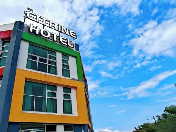 Citrine Hotel - Teronoh