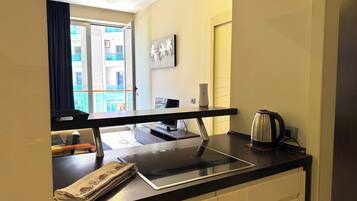 Apartamento Deluxe, vista para o mar | Cozinha privada