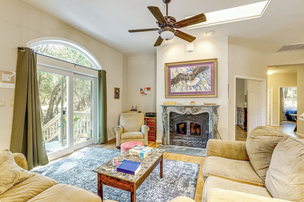 All-season Outdoor Base Camp: Gold Country Home! - Sutter Creek, CA