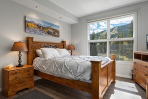 Apartamento em Condomínio Fechado, 2 quartos | 2 quartos, ferro/tábua de engomar, Wi-fi grátis 