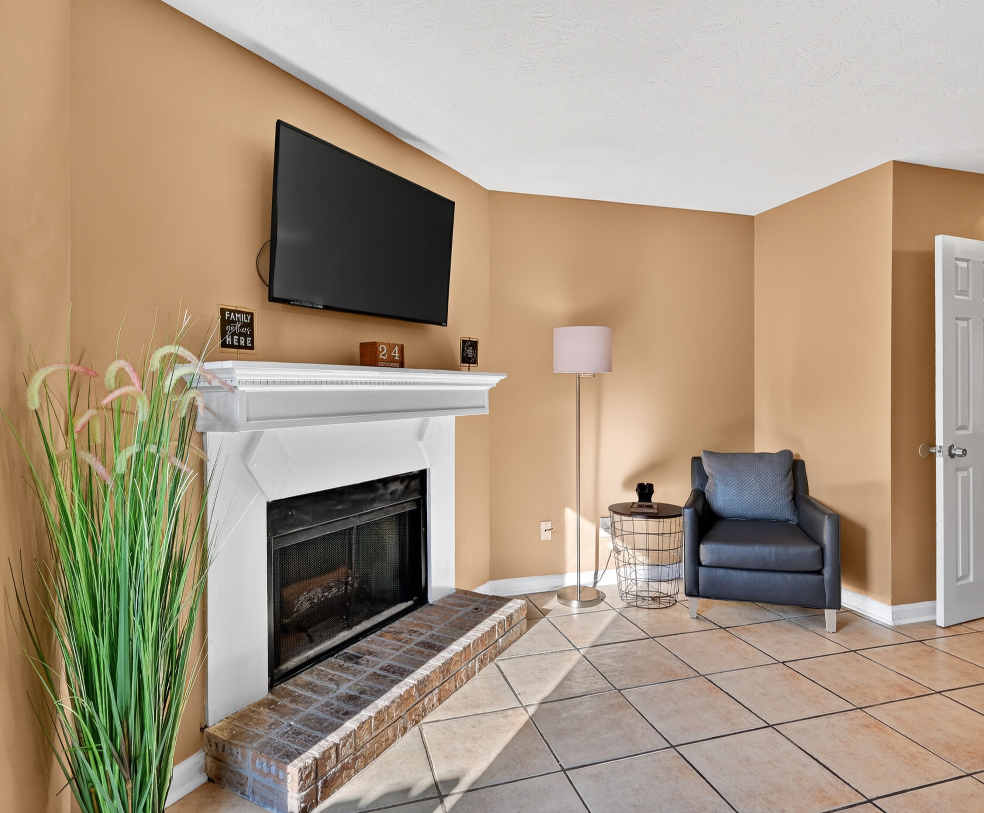 Serenity Landing - 5 Minutes To Airport - Sleeps 6 - Forest Hills (Georgia)