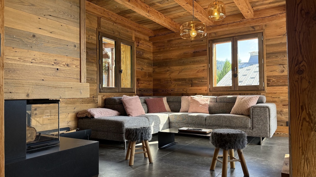 Nouveau ! Chalet Nova - Les Gets : Cheminée, Jacuzzi, Superbe Vue - Morzine