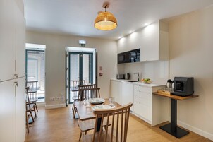 Café da manhã continental grátis todos os dias
