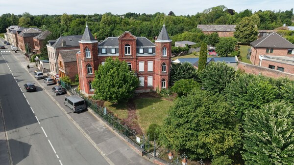 Le Petit Château Avesnois - Avesnes-sur-Helpe